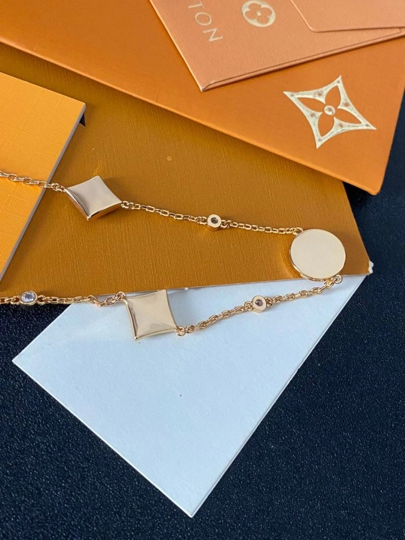 Real Louis Vuitton Necklaces