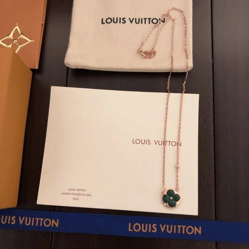 Official Louis Vuitton Necklaces