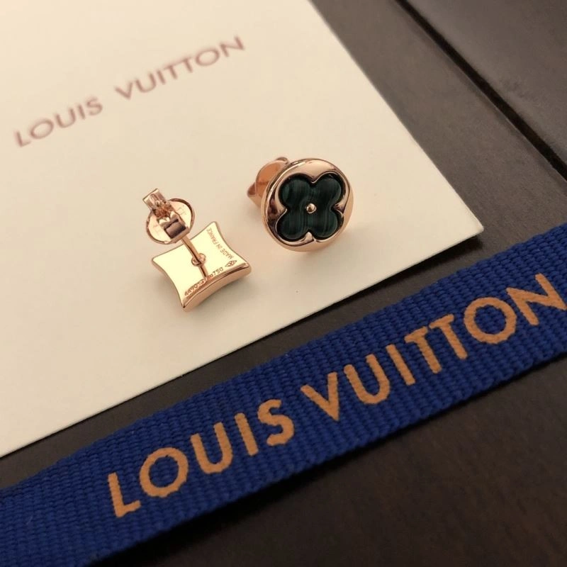 Official Louis Vuitton Necklaces