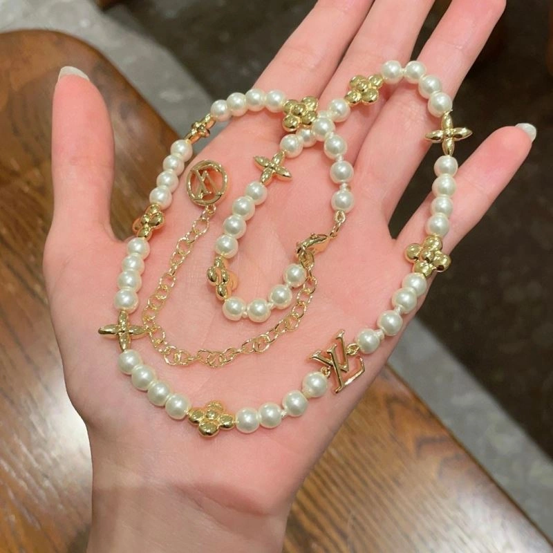 Original Louis Vuitton Necklaces