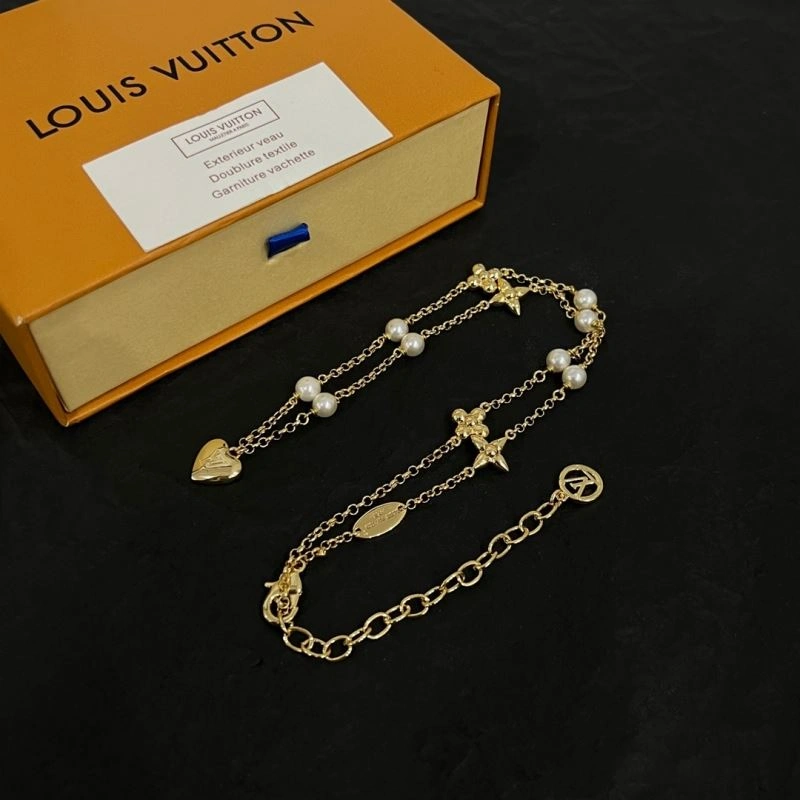 Official Louis Vuitton Necklaces