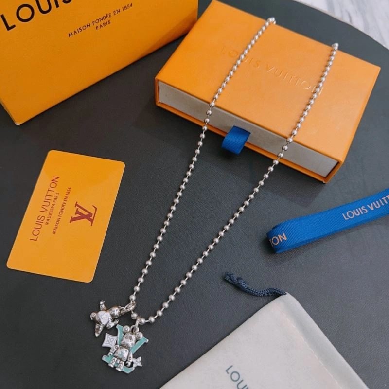 High fidelity Louis Vuitton Necklaces
