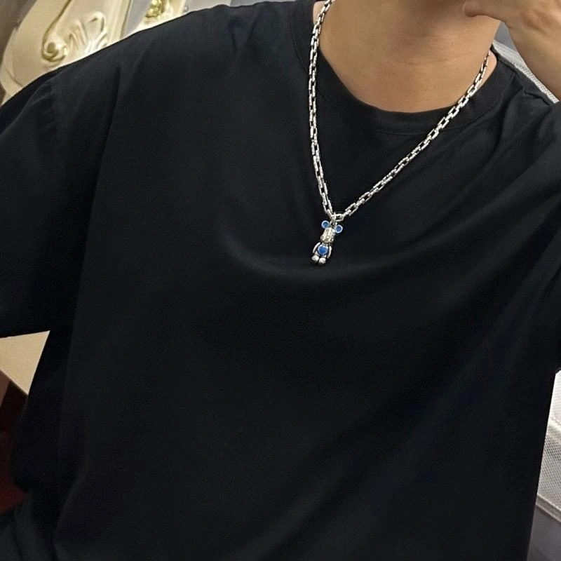 Top mirror Louis Vuitton Necklaces