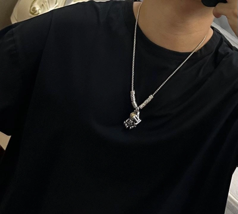 Brand-original Louis Vuitton Necklaces
