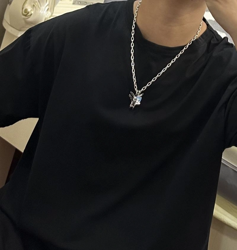Affordable Louis Vuitton Necklaces