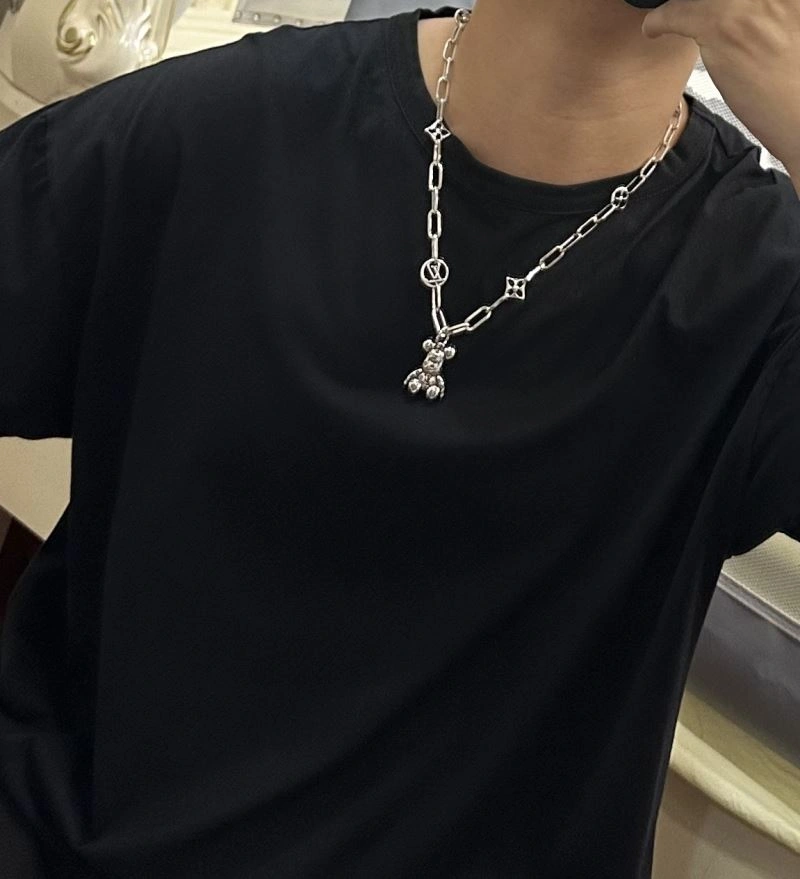 Original Louis Vuitton Necklaces