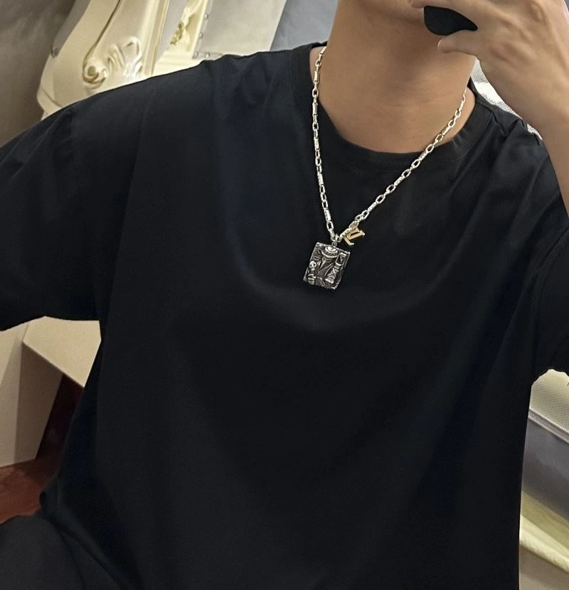 Brand-original Louis Vuitton Necklaces