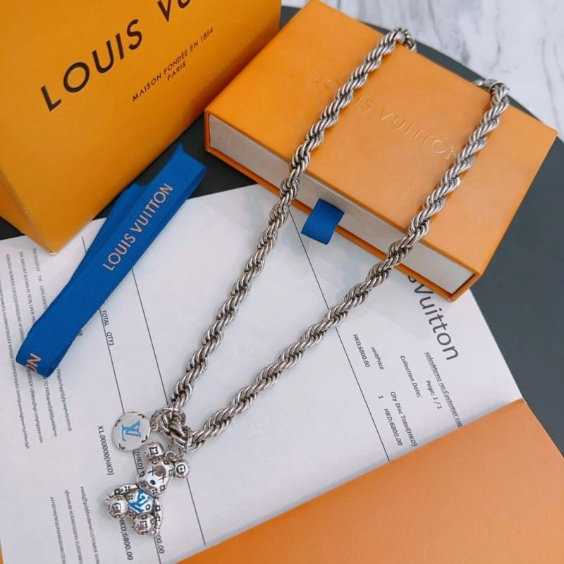 Louis Vuitton Necklaces