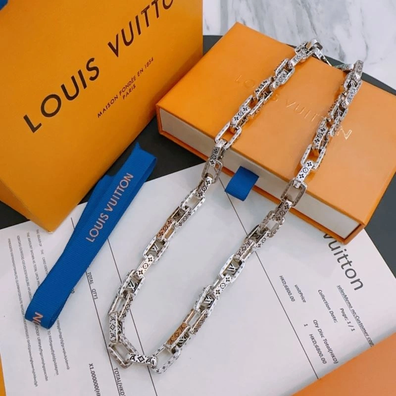 Value-priced Louis Vuitton Necklaces