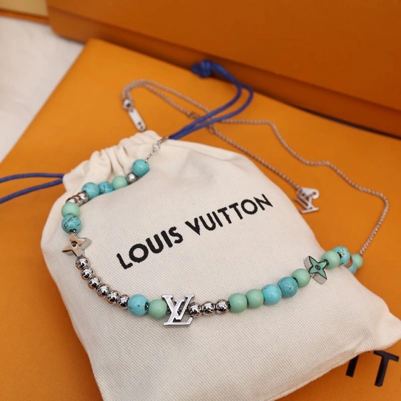 Inexpensive Louis Vuitton Necklaces
