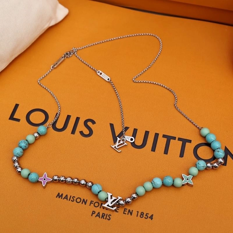 Inexpensive Louis Vuitton Necklaces