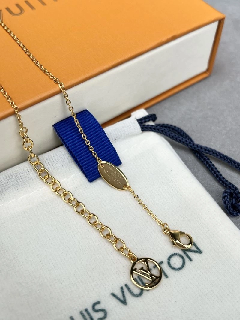 Top mirror Louis Vuitton Necklaces