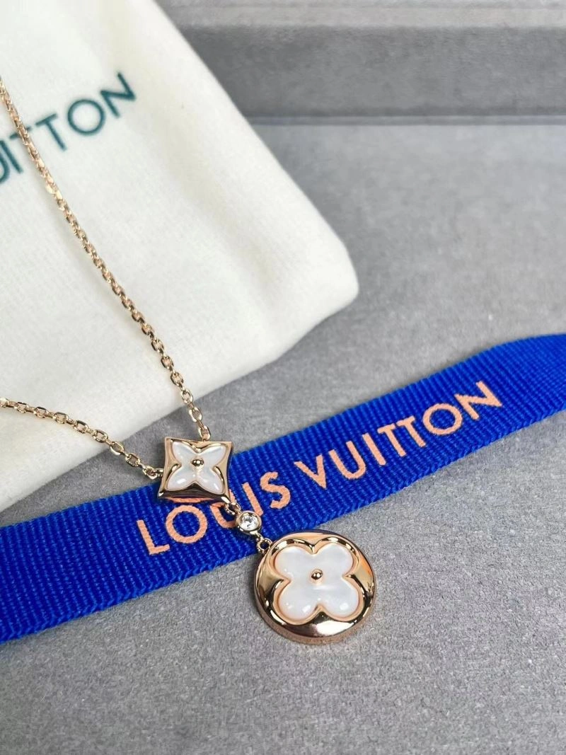 Indistinguishable Louis Vuitton Necklaces