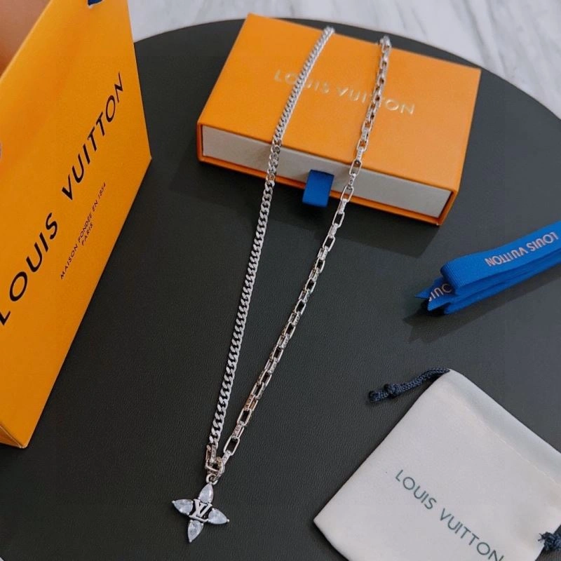 OEM Louis Vuitton Necklaces