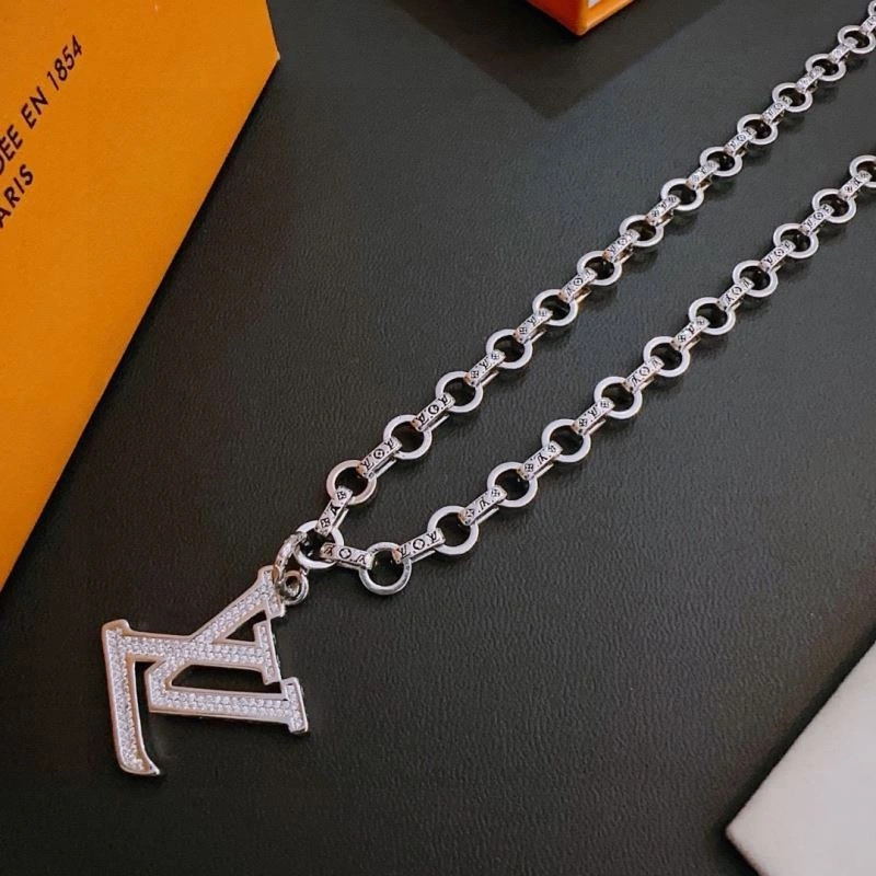 High fidelity Louis Vuitton Necklaces
