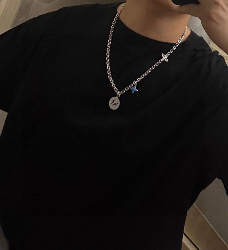 Economical Louis Vuitton Necklaces