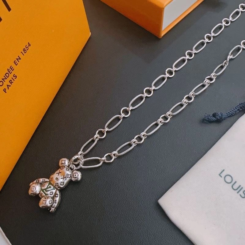 Cut-rate Louis Vuitton Necklaces
