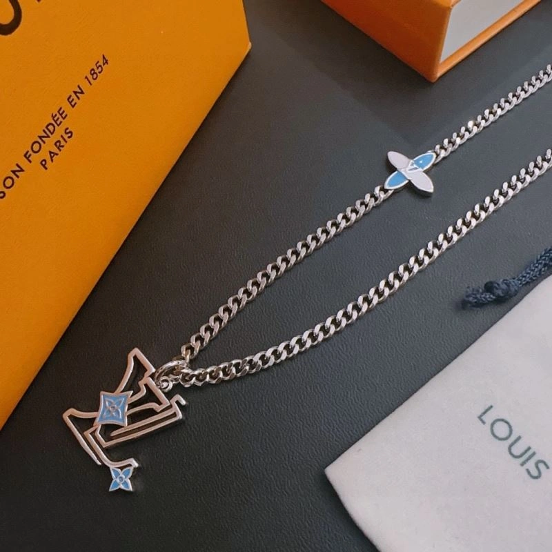 Accurate model Louis Vuitton Necklaces