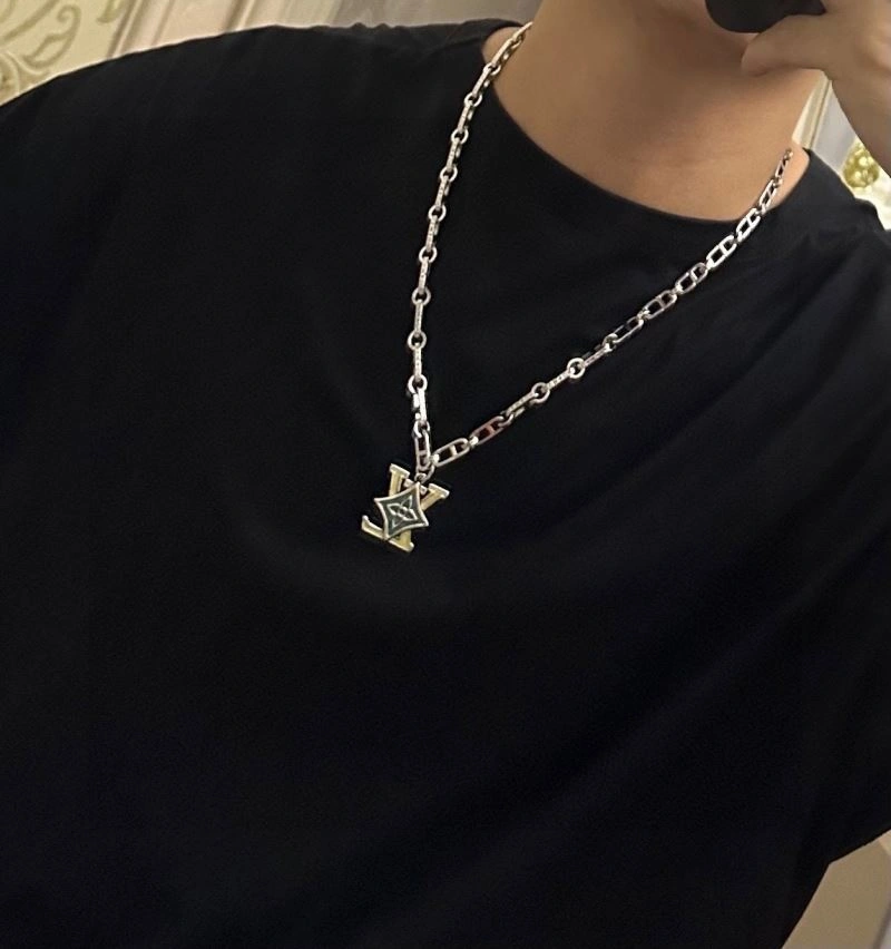 Real Louis Vuitton Necklaces