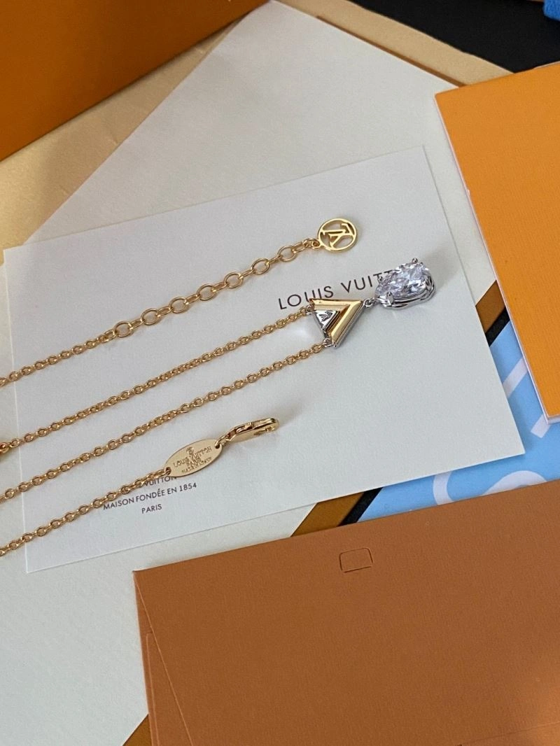 Top mirror Louis Vuitton Necklaces