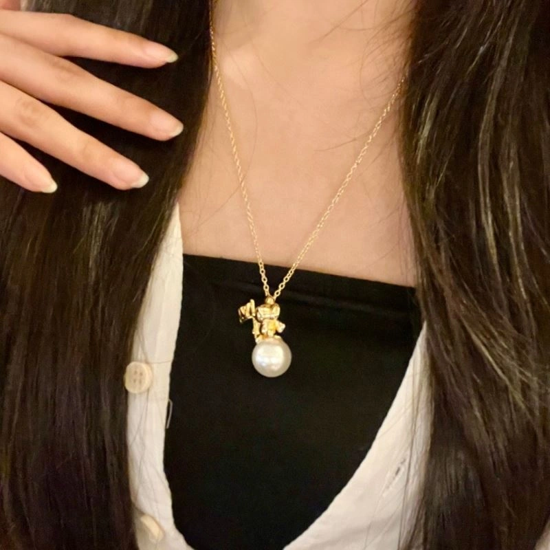 Louis Vuitton Necklaces