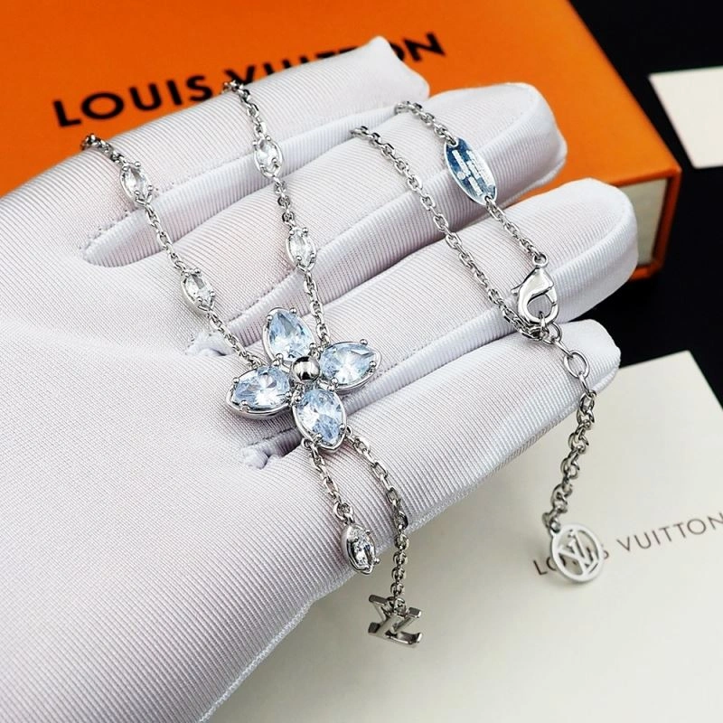 Legit Louis Vuitton Necklaces