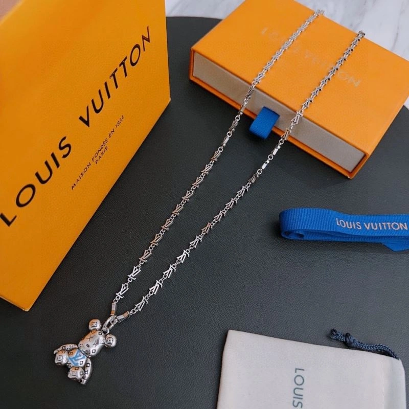 Legit Louis Vuitton Necklaces