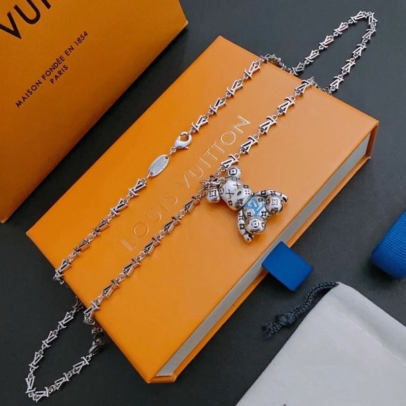 Legit Louis Vuitton Necklaces