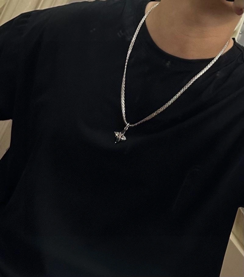 Real Louis Vuitton Necklaces