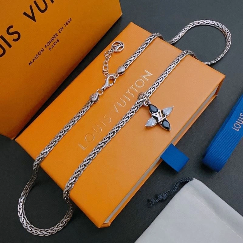 Real Louis Vuitton Necklaces