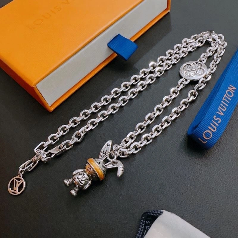 Affordable Louis Vuitton Necklaces