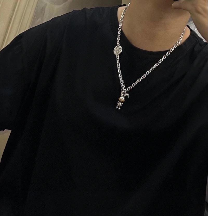 Affordable Louis Vuitton Necklaces