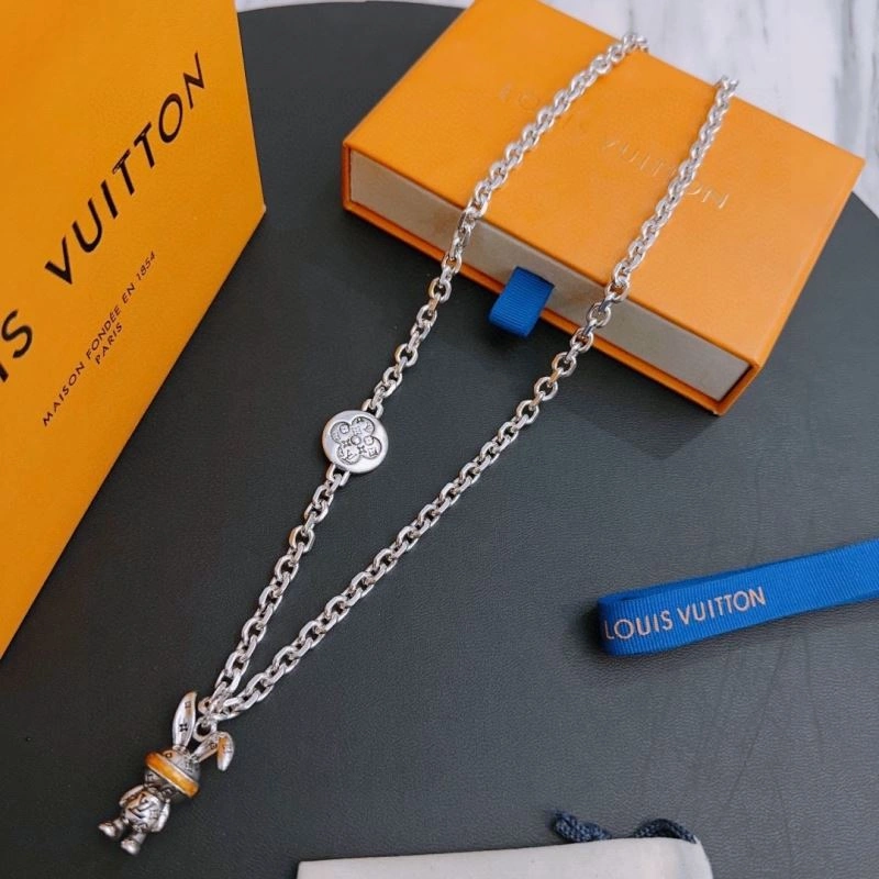 Affordable Louis Vuitton Necklaces