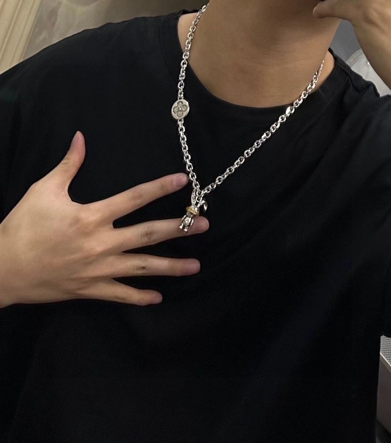 Affordable Louis Vuitton Necklaces