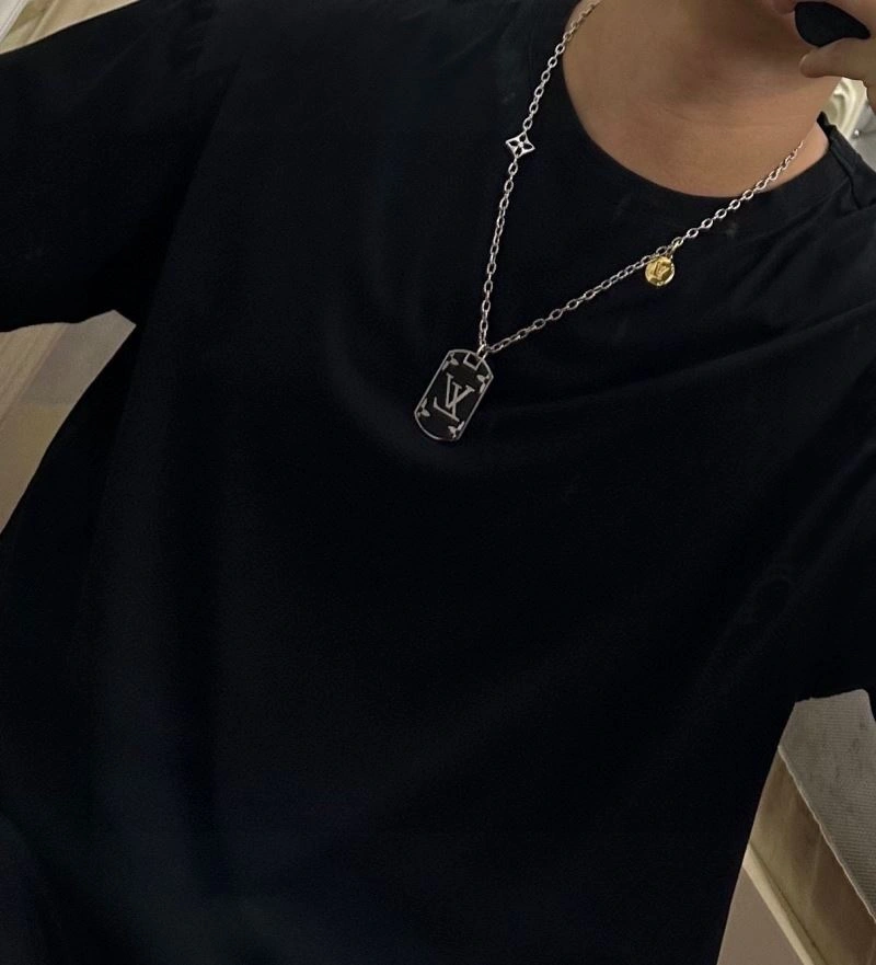 Genuine Louis Vuitton Necklaces