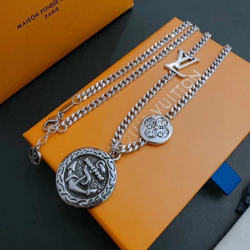 Legit Louis Vuitton Necklaces