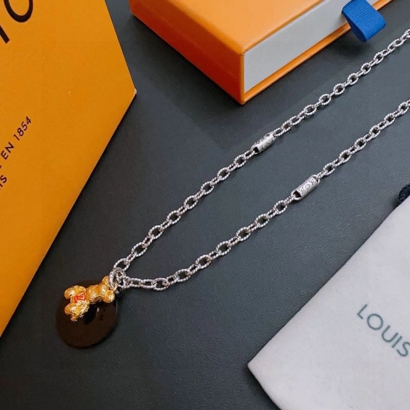 High accuracy Louis Vuitton Necklaces