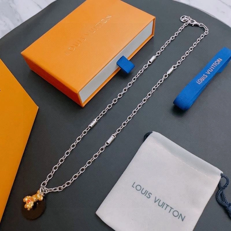 High accuracy Louis Vuitton Necklaces