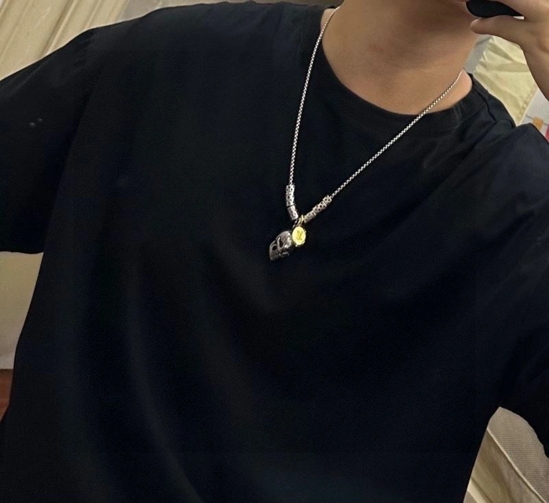 Real Louis Vuitton Necklaces