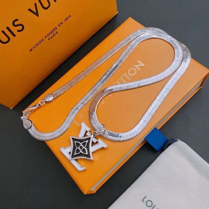 Reasonably priced Louis Vuitton Necklaces