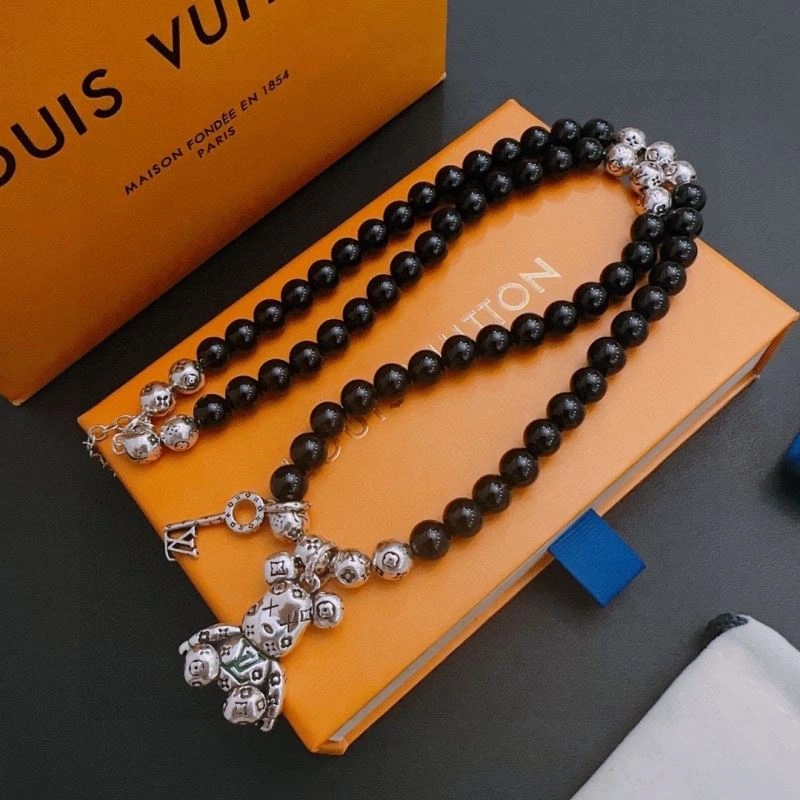 Reasonably priced Louis Vuitton Necklaces