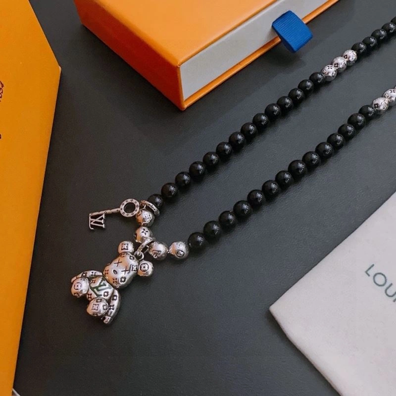 Reasonably priced Louis Vuitton Necklaces