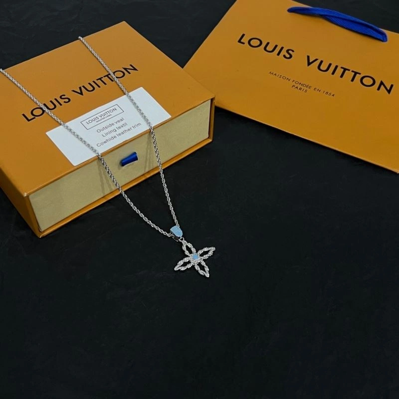 Low-cost Louis Vuitton Necklaces