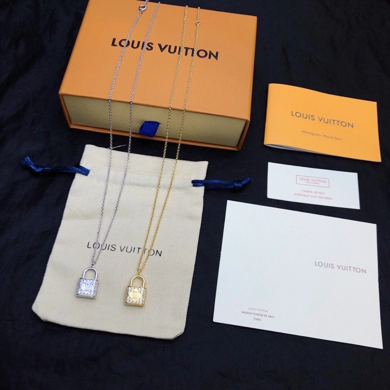 Louis Vuitton Necklaces