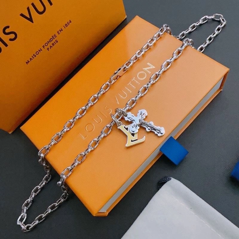 Accurate model Louis Vuitton Necklaces