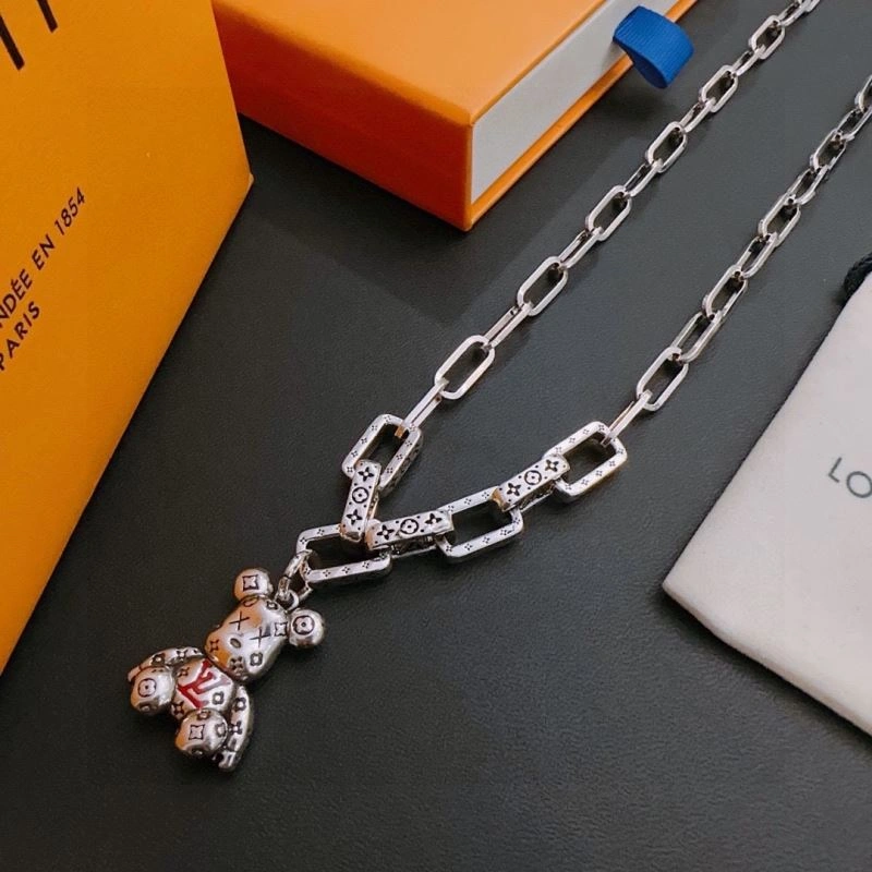 Exact replica Louis Vuitton Necklaces