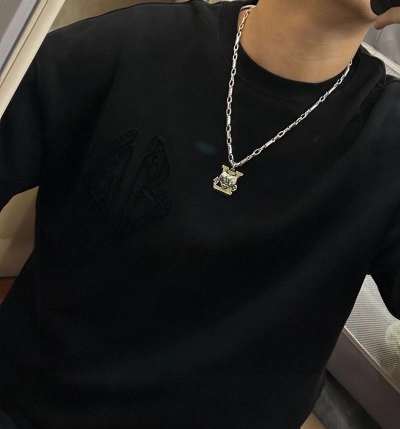 Brand-original Louis Vuitton Necklaces