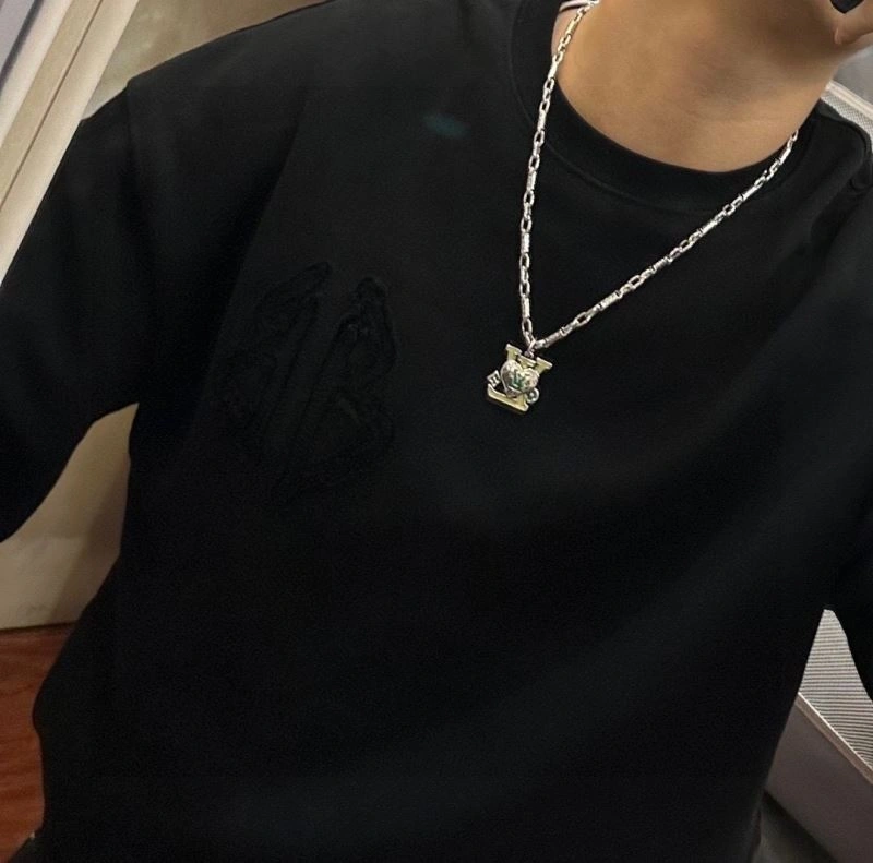 Brand-original Louis Vuitton Necklaces