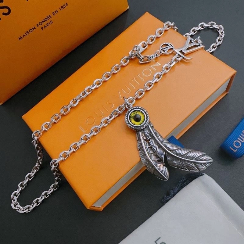 Legit Louis Vuitton Necklaces