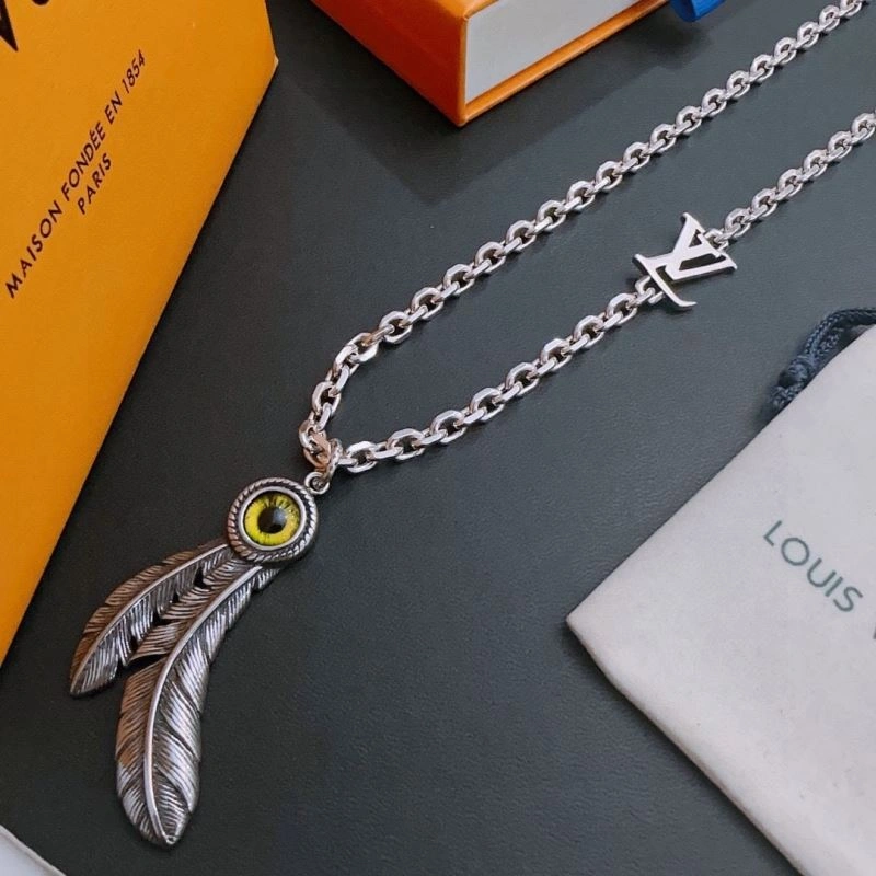 Legit Louis Vuitton Necklaces